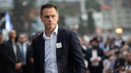 Labor Party Rocked as Anti-Semitism Crisis Erupts, Expulsions Loom ...