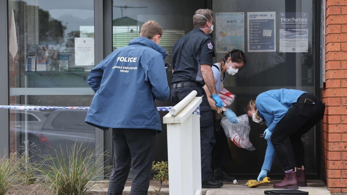 Man Torches Aussie Police Station – Australian News Locally